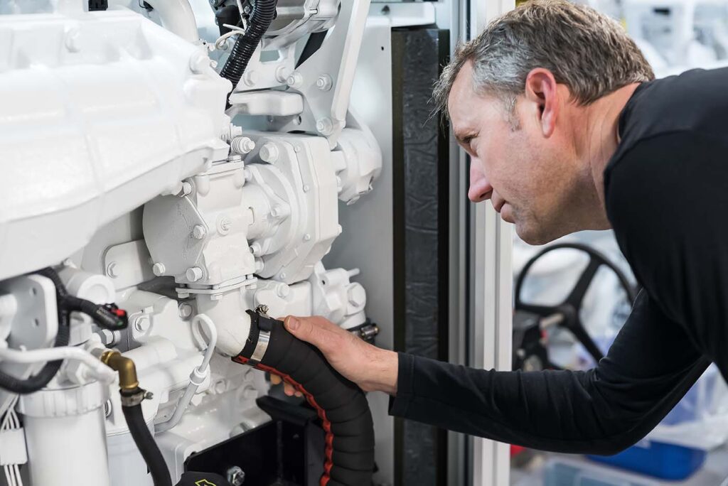 Boat Engine Problems: A Troubleshooting Guide - Mack Boring